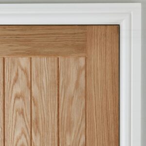Holdenby Oak Door By Howdens – Interior Doors By Grafton Carpentry